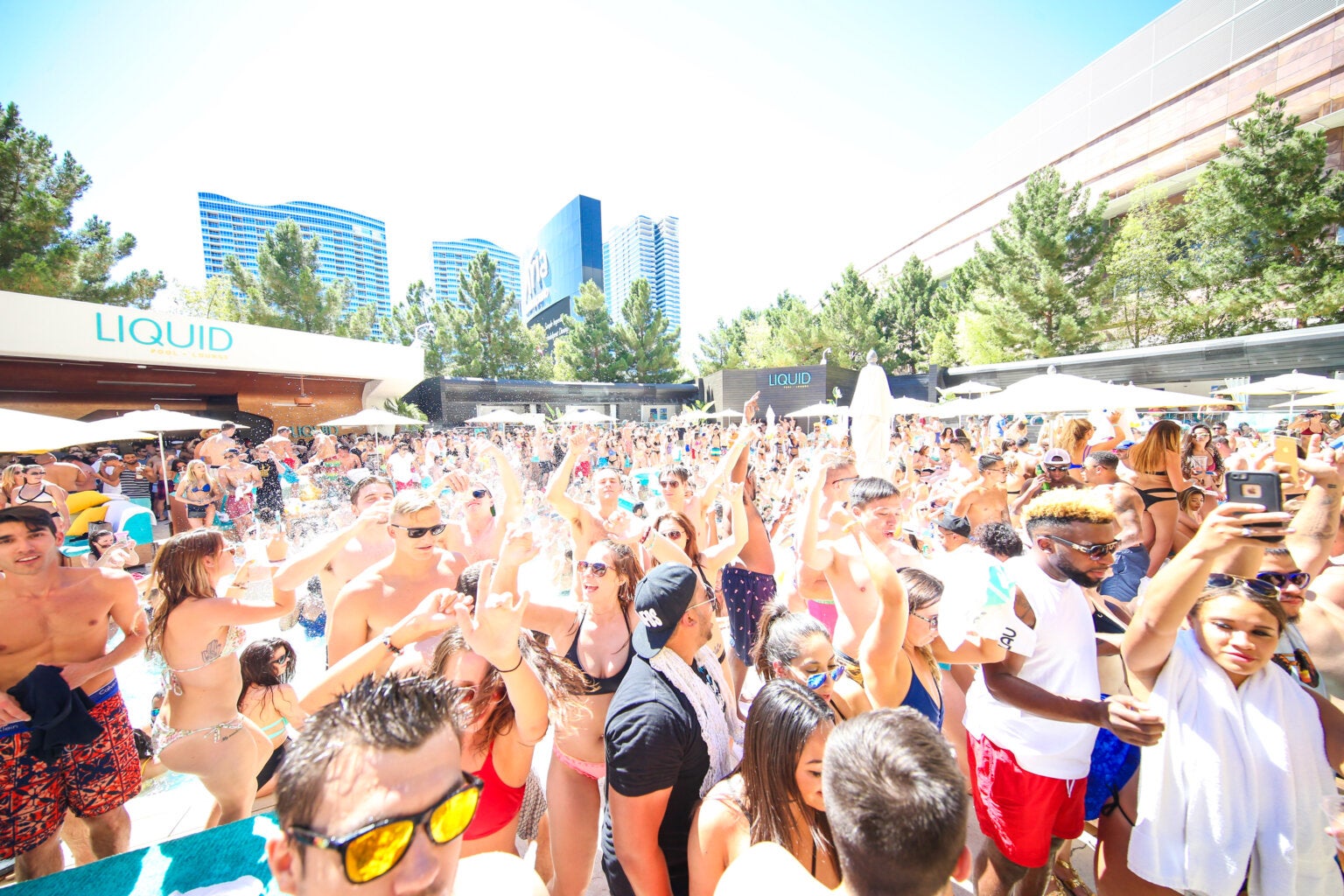 Las Vegas Spring Break Pool Parties 2025 | Best Dayclubs & DJs