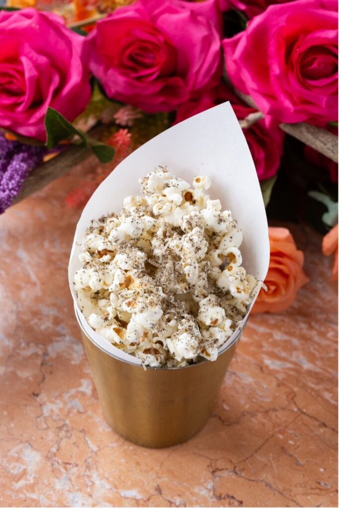 The Fleur Room Launches Afterwork Cocktails with New Hanging Gardens