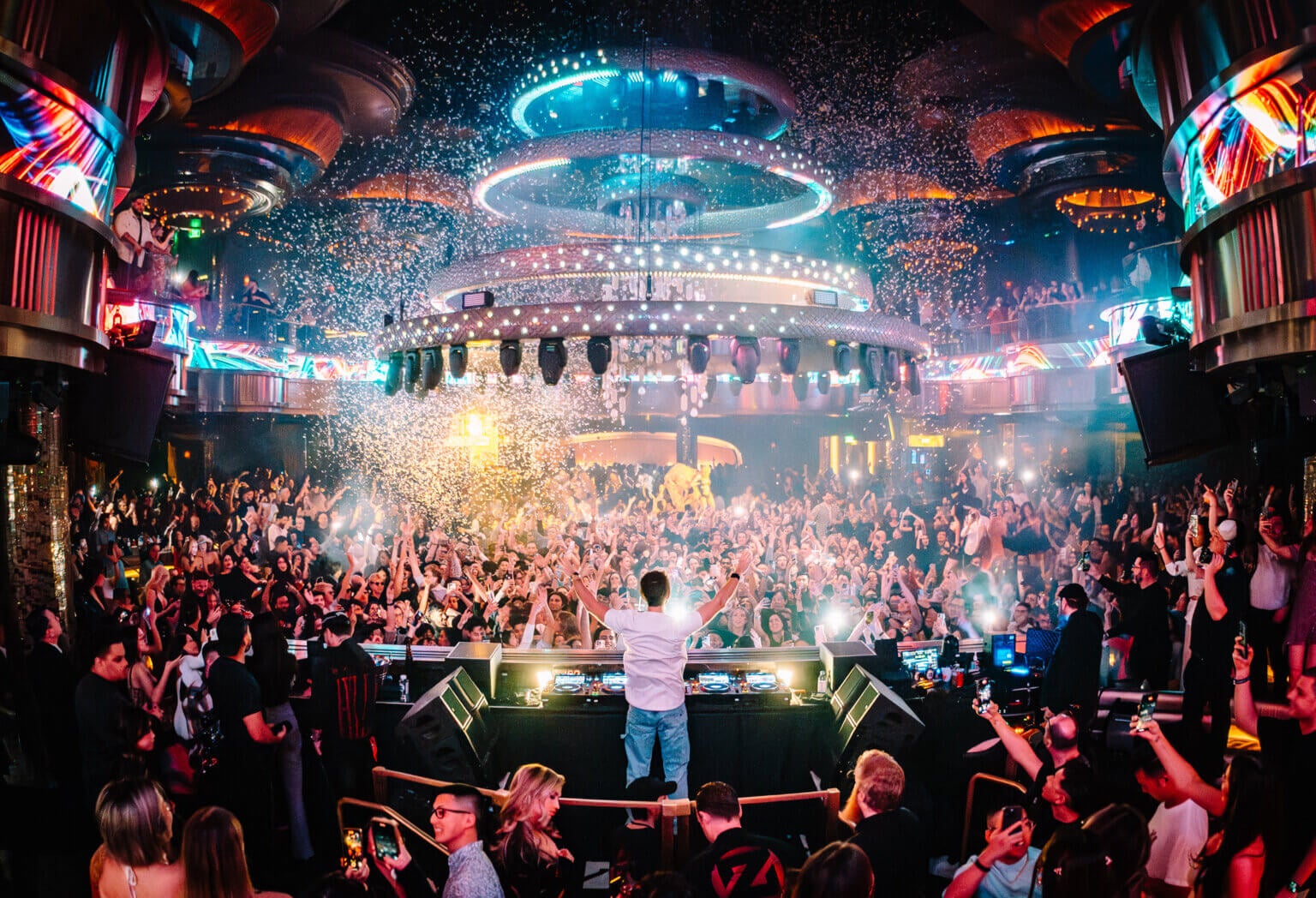 Las Vegas Spring Break Pool Parties 2025 | Best Dayclubs & DJs